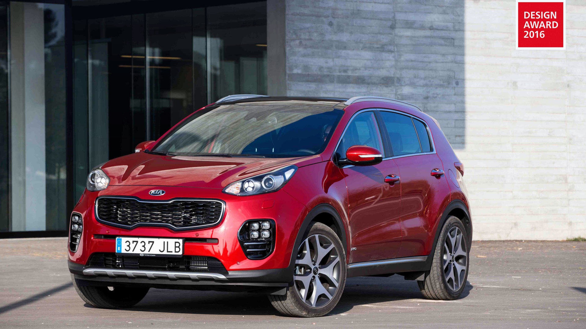 Coveted design awards for all-new Kia Sportage and Optima