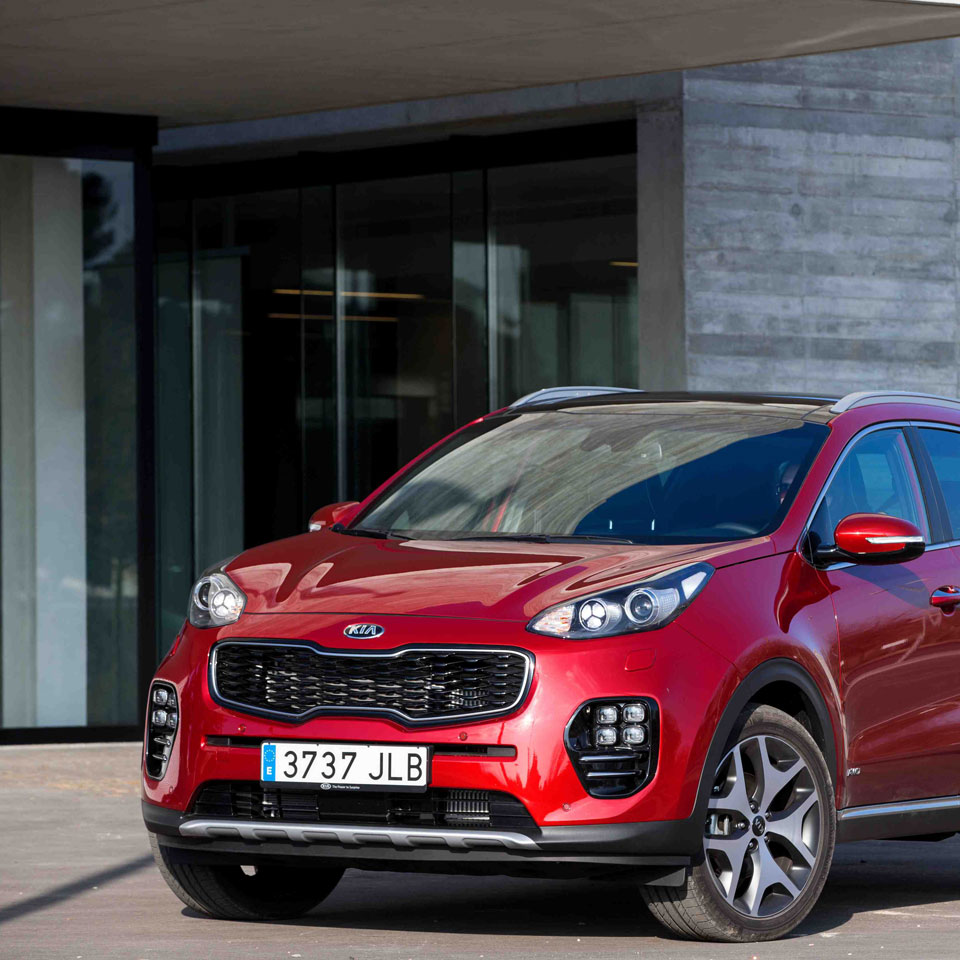 Coveted design awards for all-new Kia Sportage and Optima