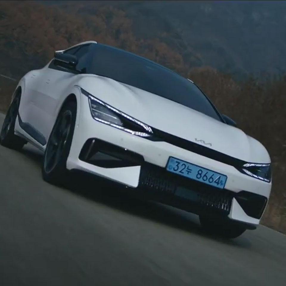 Power Performance with 2– Stage Inverter and Enhanced Cooling System ...