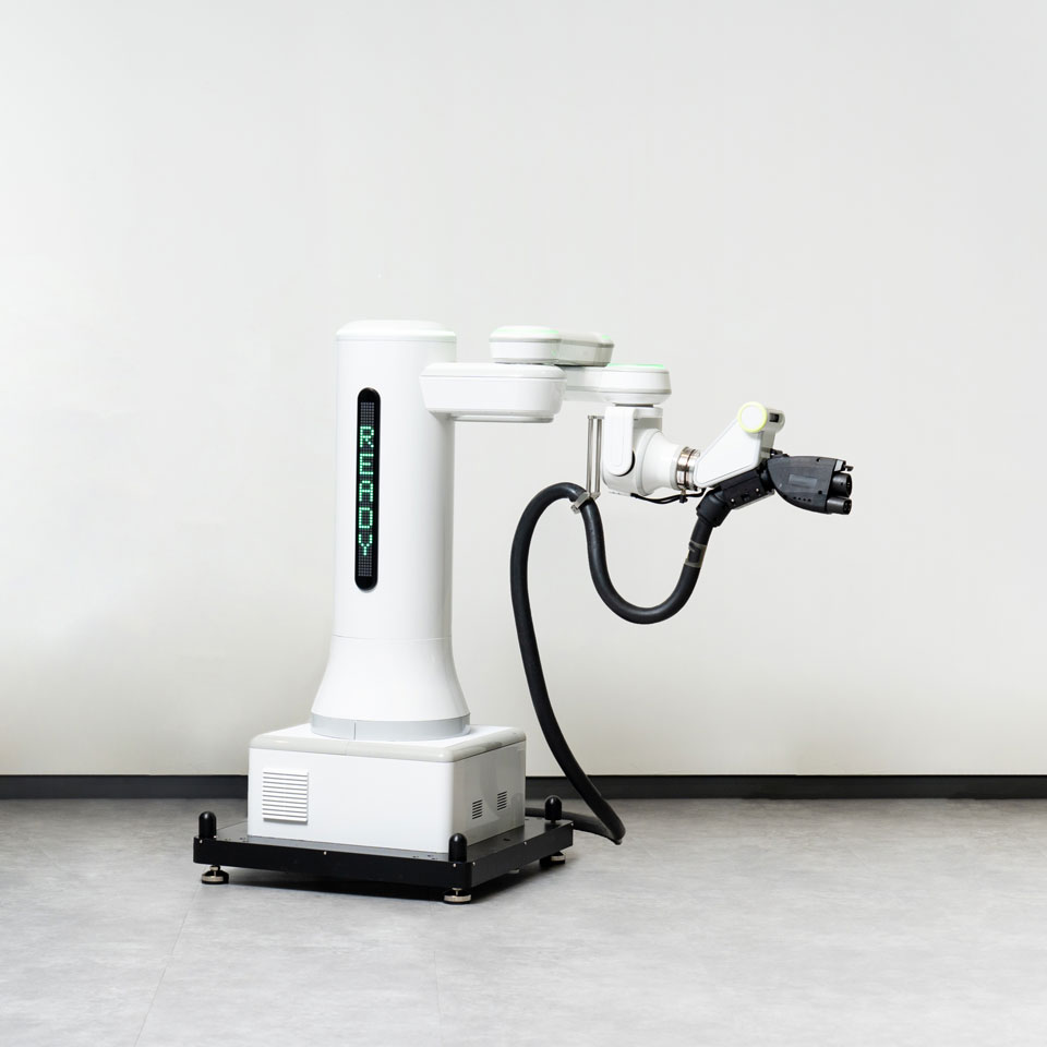 Hyundai Motor Group Shows Newly Developed Automatic Charging Robot for ...