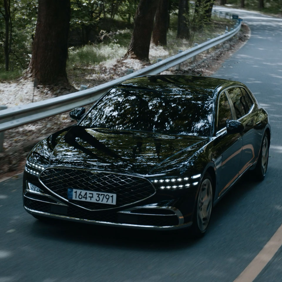 G90 Gasoline 3.5 Turbo 48V Electric Super Charger Technology | GENESIS