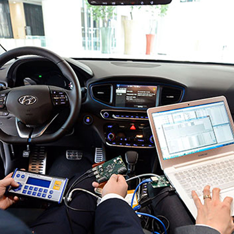 Hyundai Motor Group Announces Roadmap for Connected Car Development