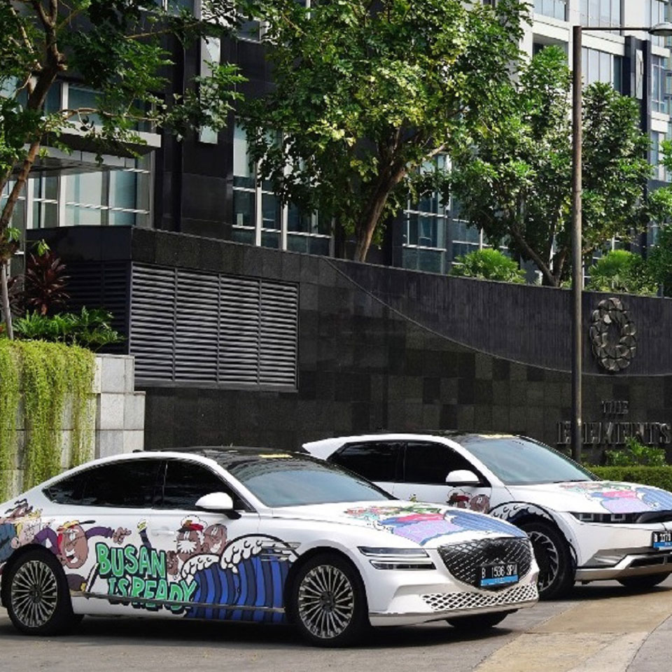Hyundai Motor Group Reveals New Art Cars At The Asean Summit To Support Busans Bid For The 2030