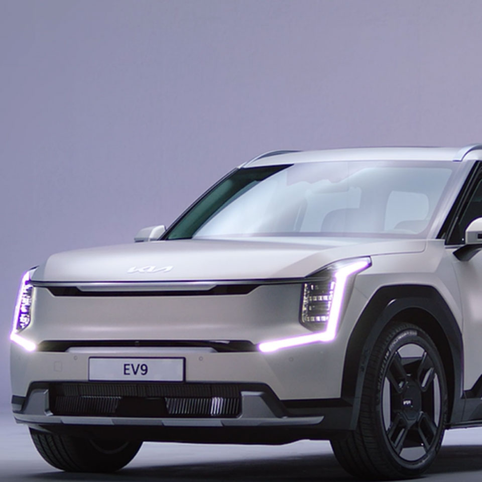The Kia EV9 How–To | Interior and Exterior (Base Model)