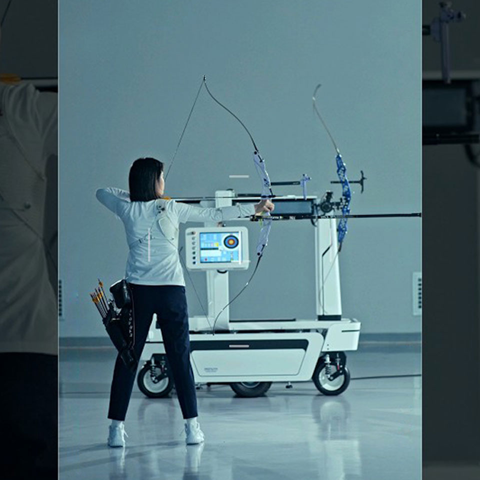 Using our precise robot control technology, we help archers to shoot ...
